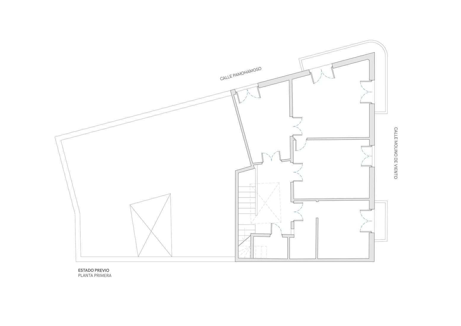 Renew and undress to revive. House M by Xstudio | The Strength of ...