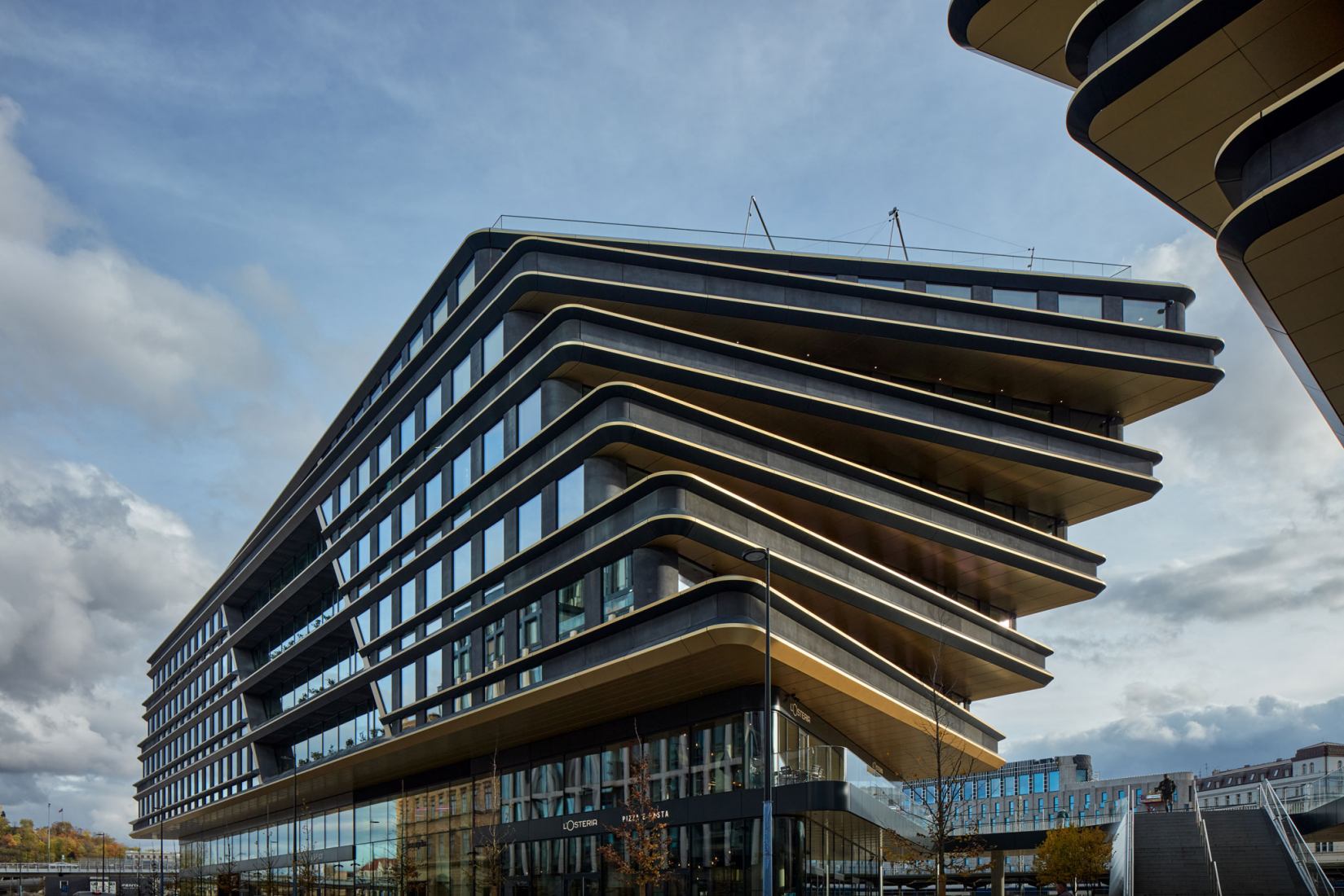 Zaha Hadid Architects completa la construcción de Masaryčka | Sobre ...