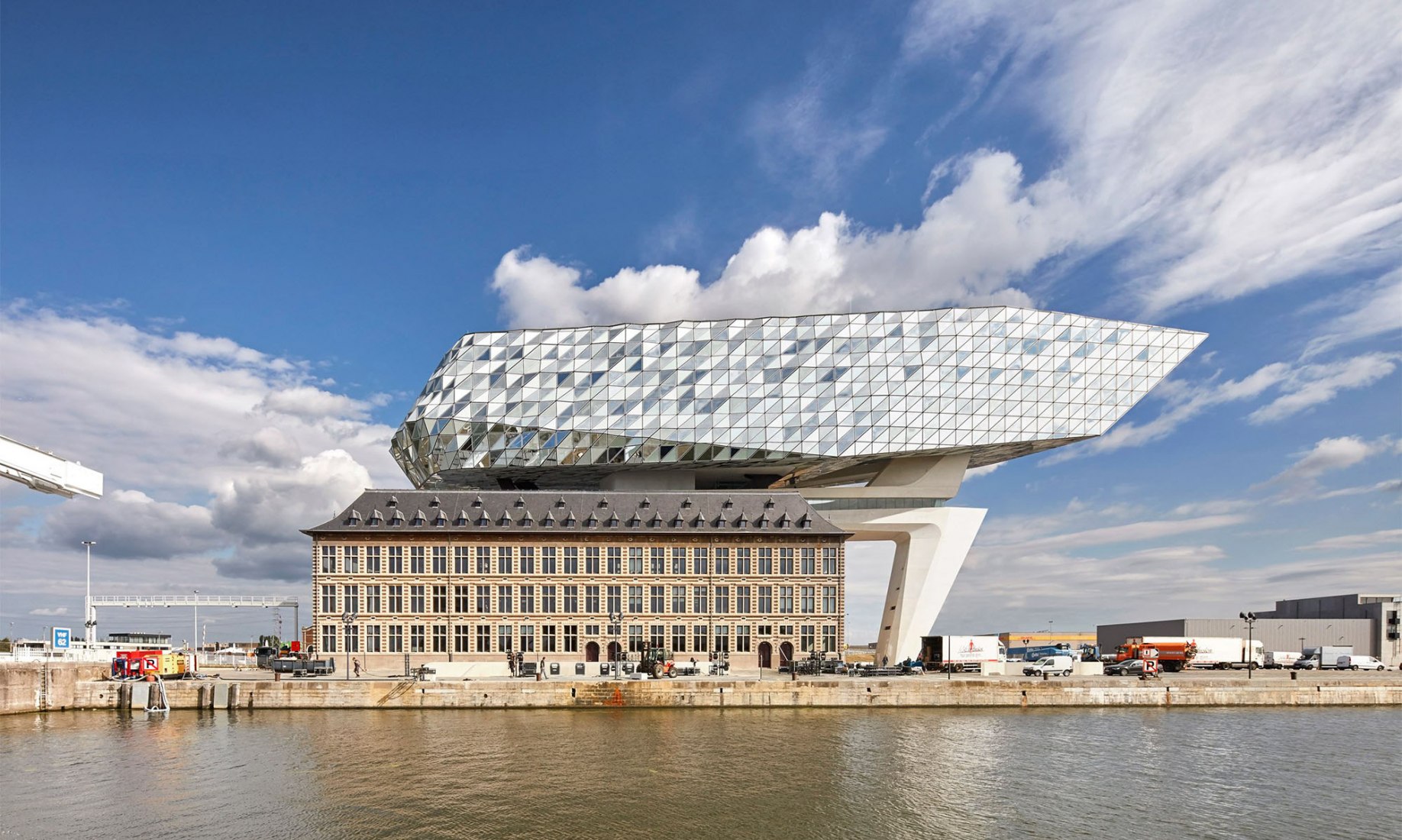Zaha Hadid Architects completes the Antwerp's New Port House | The ...