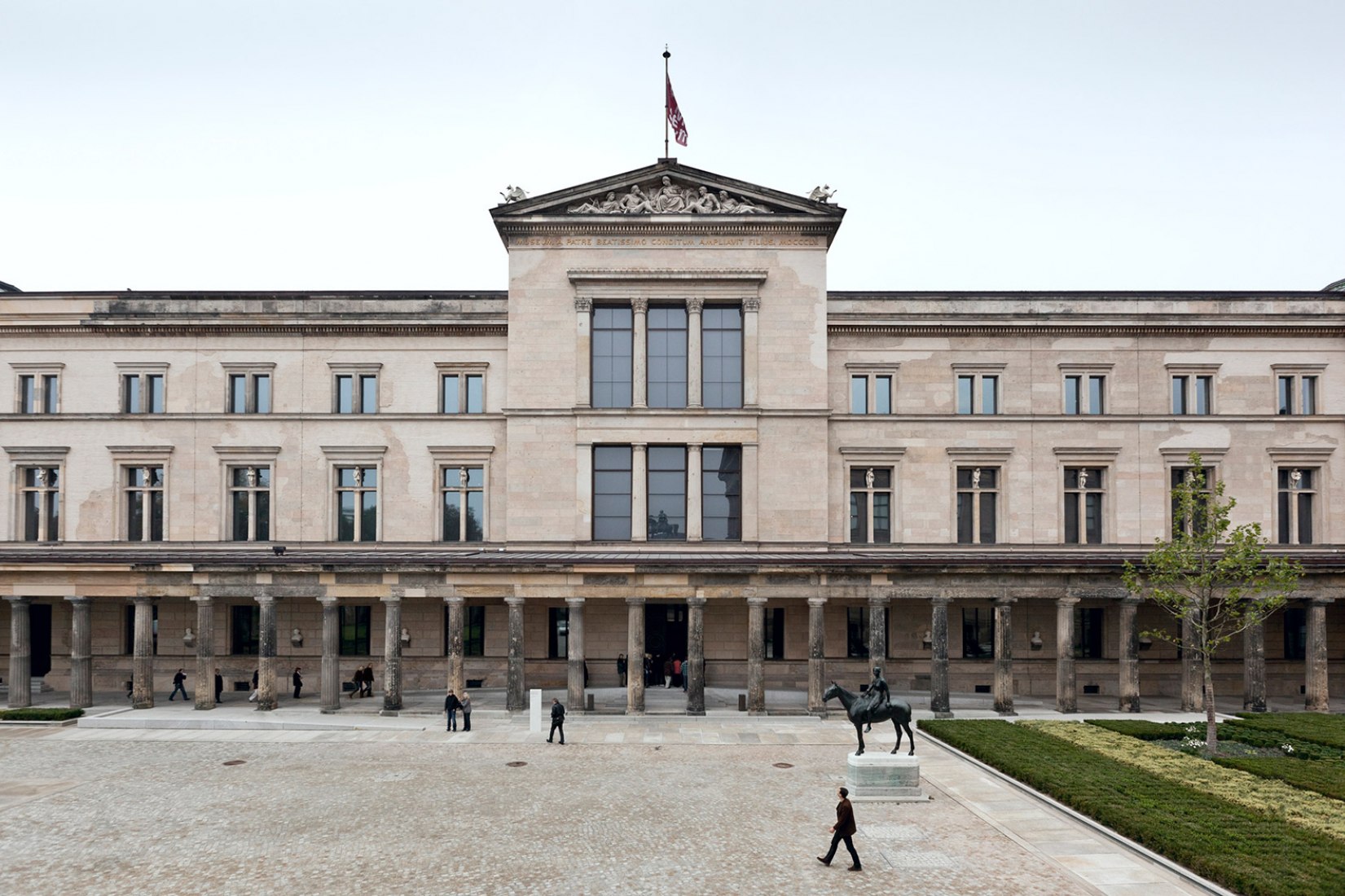 David Chipperfield’s Neues Museum Receives 2011 Mies van der Rohe Award ...