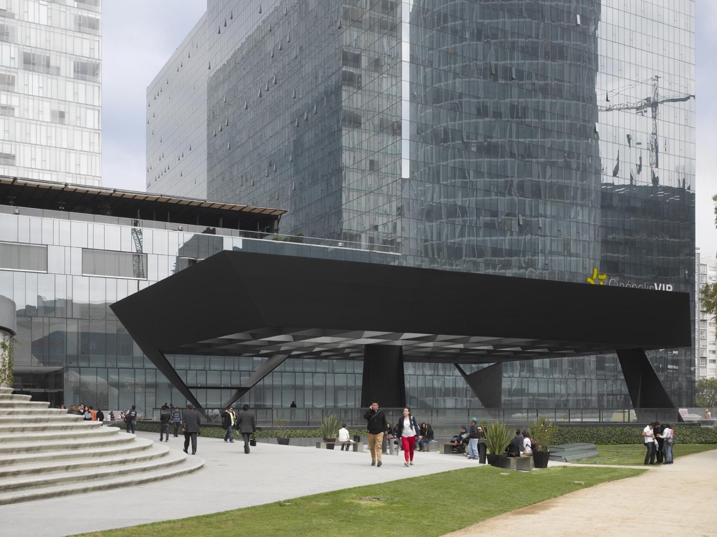 TEATRO TELCEL por Ensamble Studio | Sobre Arquitectura y más | Desde 1998