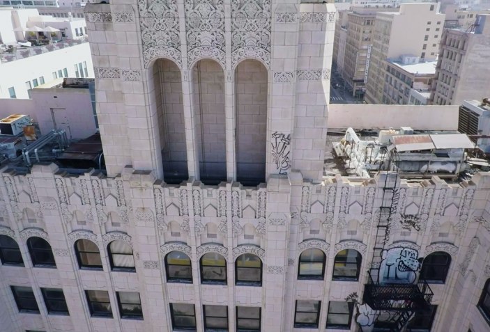 Los Angeles by Ian Wood | The Strength of Architecture | From 1998