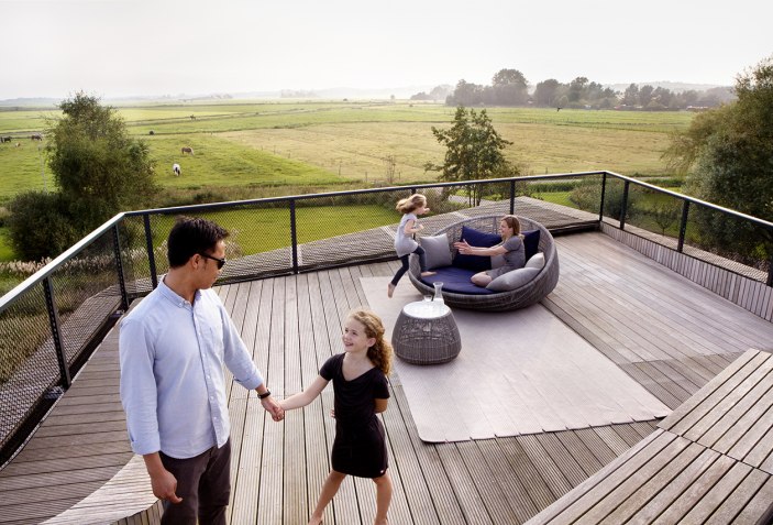 W.I.N.D. House by Ben van Berkel / UNStudio | The Strength of ...