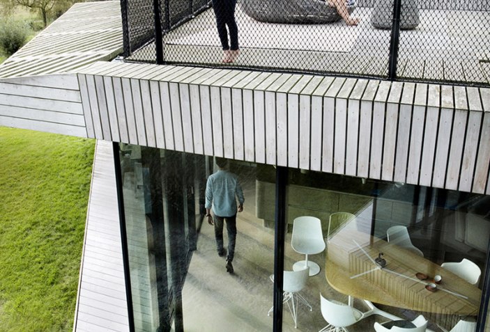 W.I.N.D. House by Ben van Berkel / UNStudio | The Strength of ...