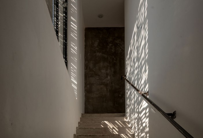 El hogar ancestral de una arqueóloga. Casa Martha por Alfredo Navarro ...