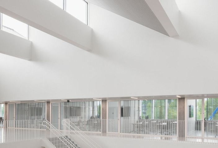 School for Belgian railway infrastructure. Infrabel Academy by Atelier ...