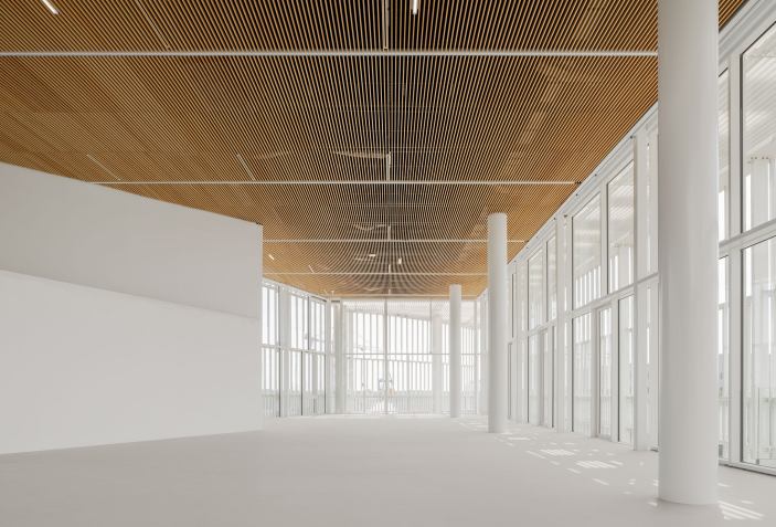 A journey of permeable spaces. LUMEN University of Saclay by Beaudouin ...