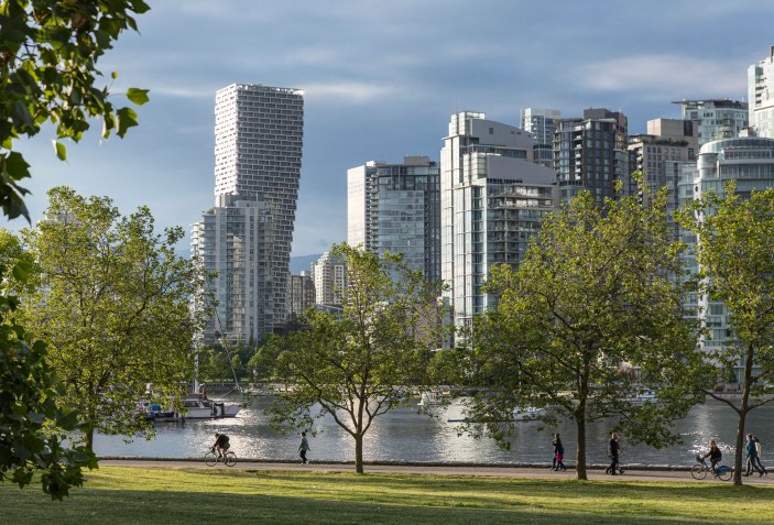 “Vancouverism” in action. Vancouver House by BIG | The Strength of ...