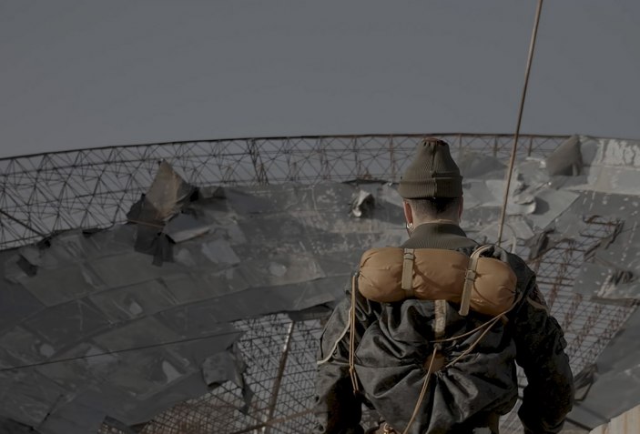 Criticism of the tourist overcrowding on the island of Tenerife. Bouvet ...