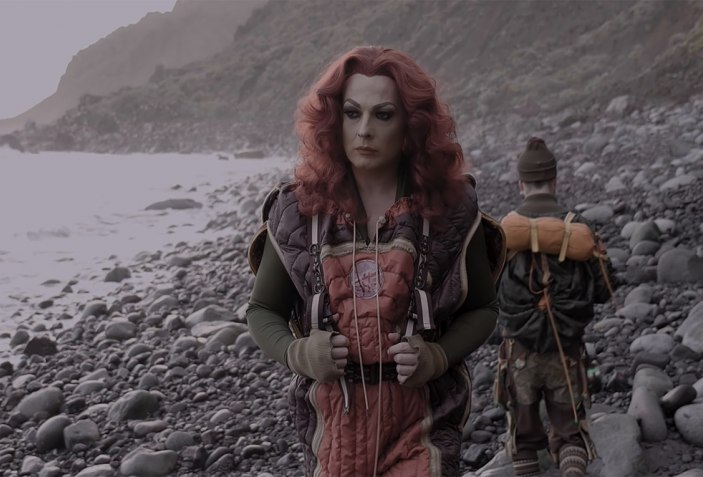 Criticism of the tourist overcrowding on the island of Tenerife. Bouvet ...