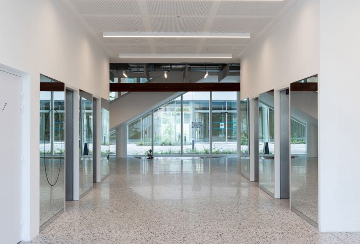 The periphery is also avant-garde. Coldefy delivers wood structure ...