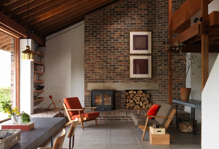 Ansty Plum House + Studio by Coppin Dockray Architects | The Strength ...