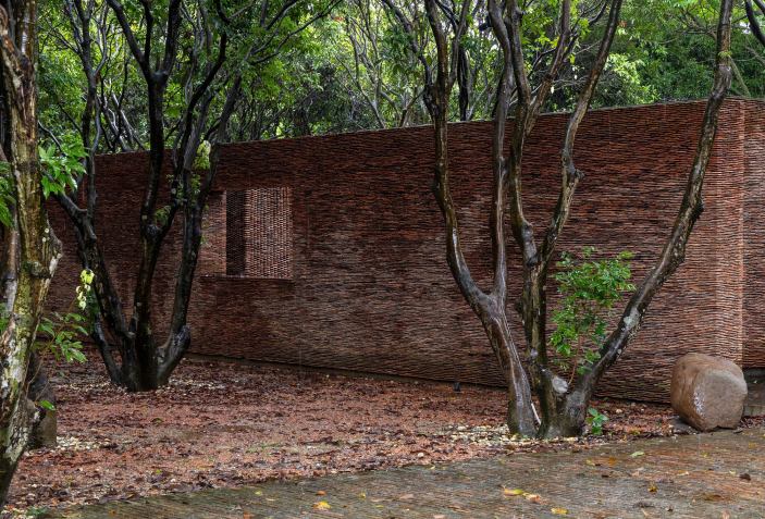 Abstraction and integration. Đạo Mẫu Museum by ARB Architects | The ...