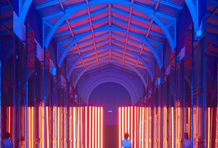 Reflection Room by Flynn Talbot, transforms V&A's Prince Consort ...