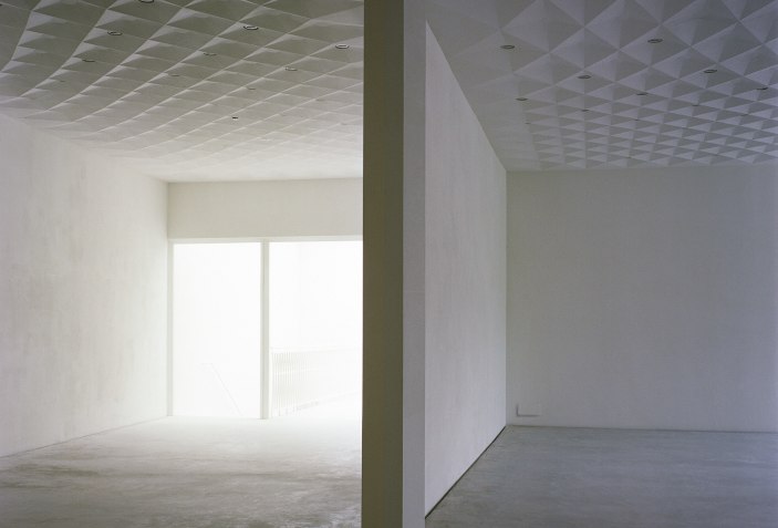 Understanding, believing and dialogue. Z33 House for Contemporary Art ...