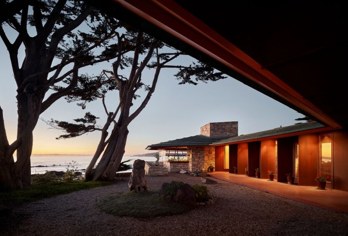«Cabaña en las rocas» o Casa de la Sra. Clinton Walker de Frank Lloyd ...