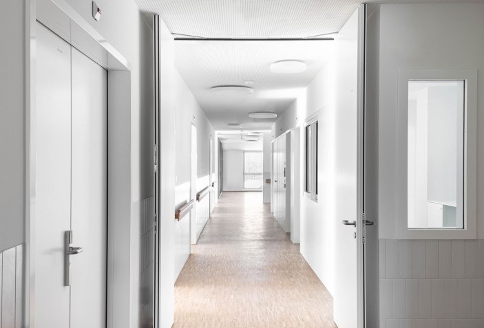 Adapted living and care environment. Accommodation structure, care and ...
