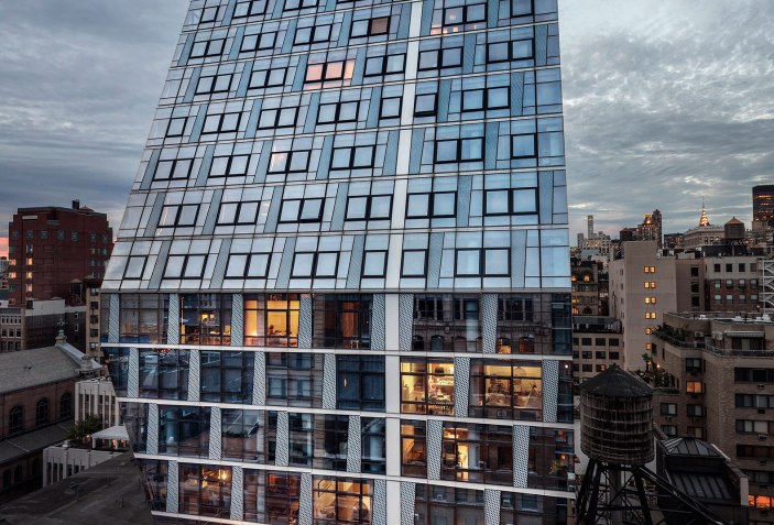 Edificio de usos mixtos 35XV por FXCollaborative | Sobre Arquitectura y ...