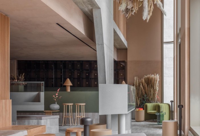An elegant tower, an urban lantern. Buckle Street Studios London by ...