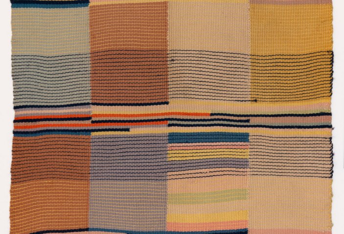 Gunta Stölzl, profesora y directora del taller textil de la Bauhaus ...