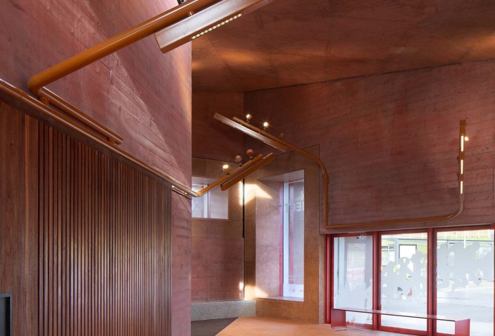 Curves for regeneration. Transport hub in Belfast by Hall McKnight ...