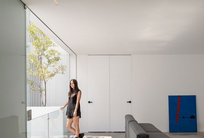 La torre como mecanismo de evocación al silencio. Torre AI por HW ...