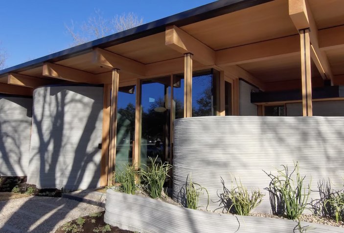 Inside curving 3D printed home. House Zero by Lake|Flato / ICON | The ...