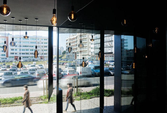 Movimiento y transformación constante. Puro Homes por Mário Alves ...