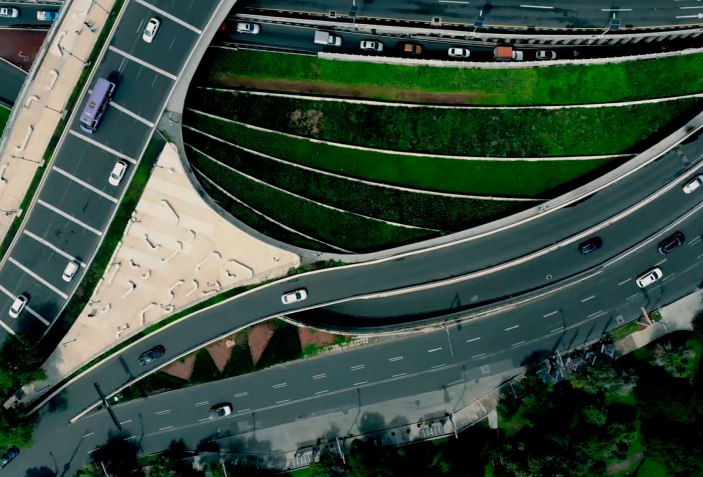 Perpetual Motion by Max Cooper | The Strength of Architecture | From 1998