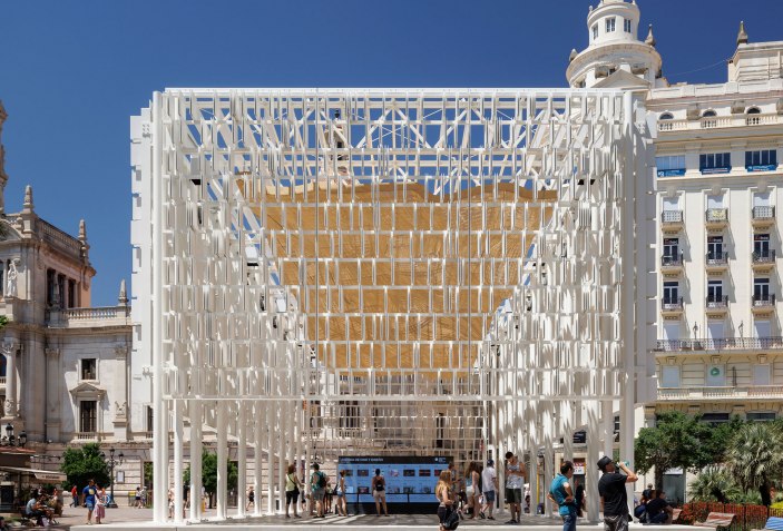 Pavilion for Valencia, the World Design Capital 2022. Àgora València by ...