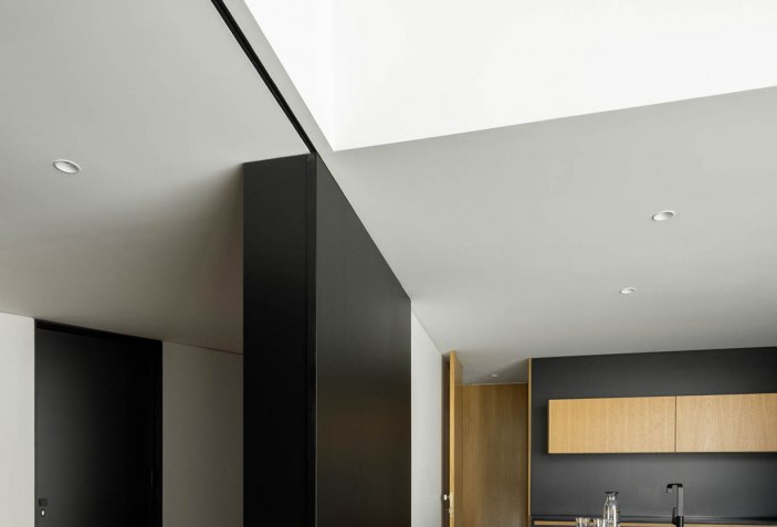 Three axes and a horizontal offset. Tilt House by Mutant Architecture ...