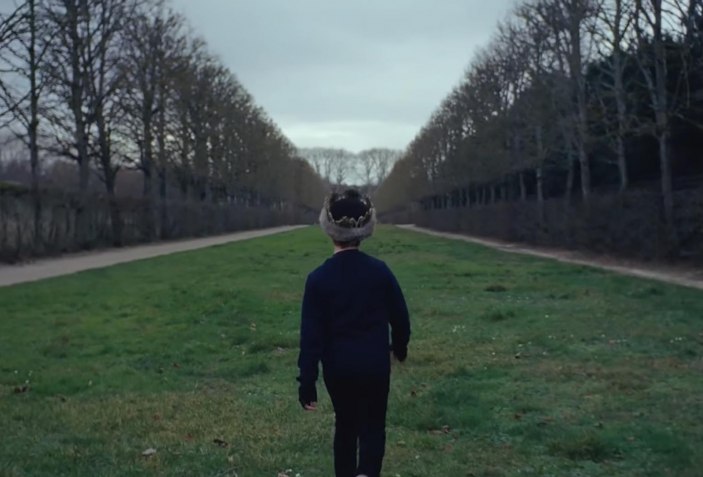 Un paseo por Versalles. Catch Yourself Falling por Nicolas Godin ft ...