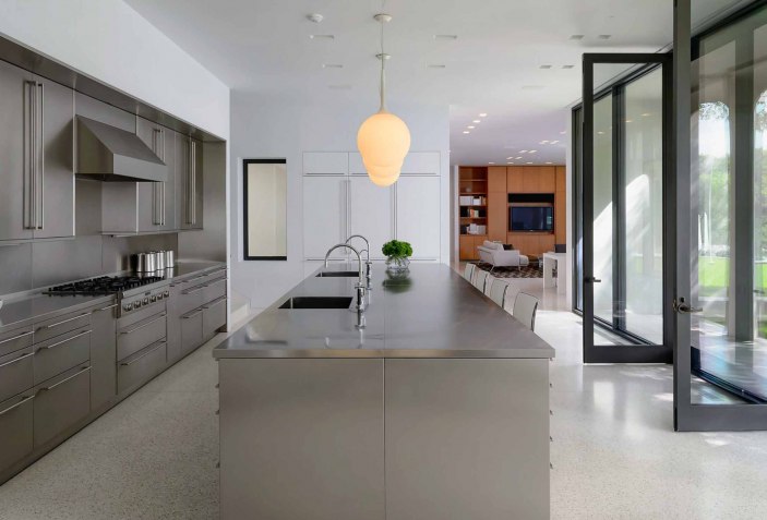 “Strangely fascinating.” Re-visiting the Monumental Beck House by ...