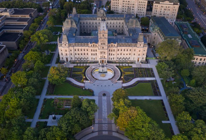 National Assembly of Québec: celebrating democracy with a new pavilion ...