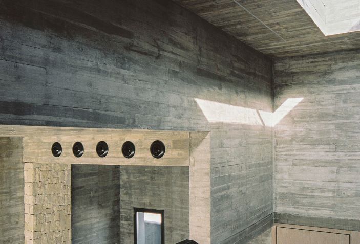 Among the orchard and the city. Rubio House by Carles Faus Architecture ...