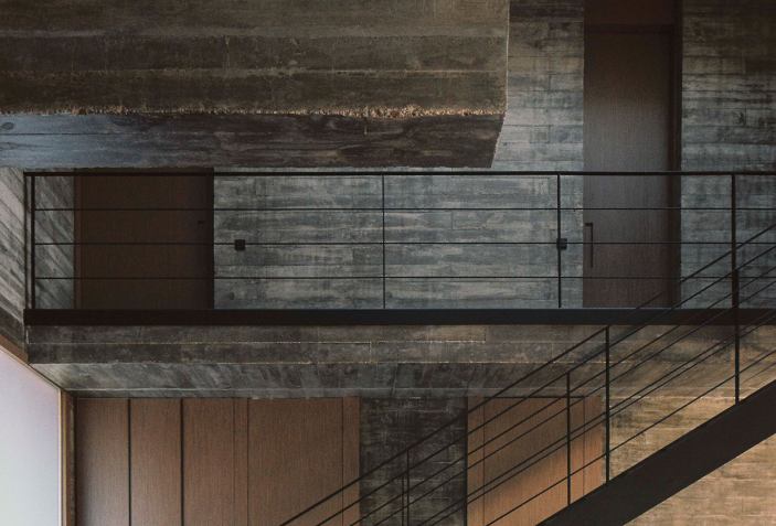 Among the orchard and the city. Rubio House by Carles Faus Architecture ...