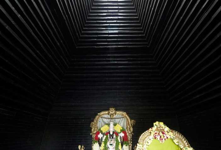 Abstraction and reinterpretation of the Hindu temple. Balaji Temple by ...