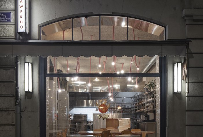 The table as an element of proximity. SAWERDŌ (Bakery & Coffee) by ...