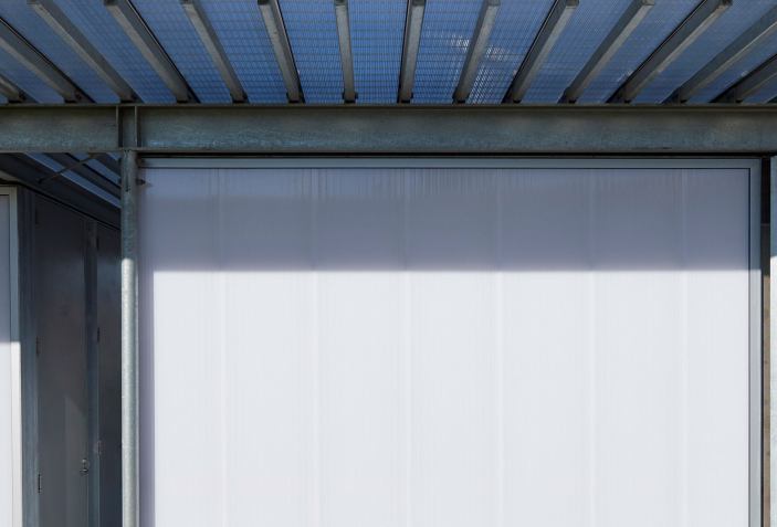 Transform a farm shed into a home. Shack in the Rocks by Sean Godsell ...