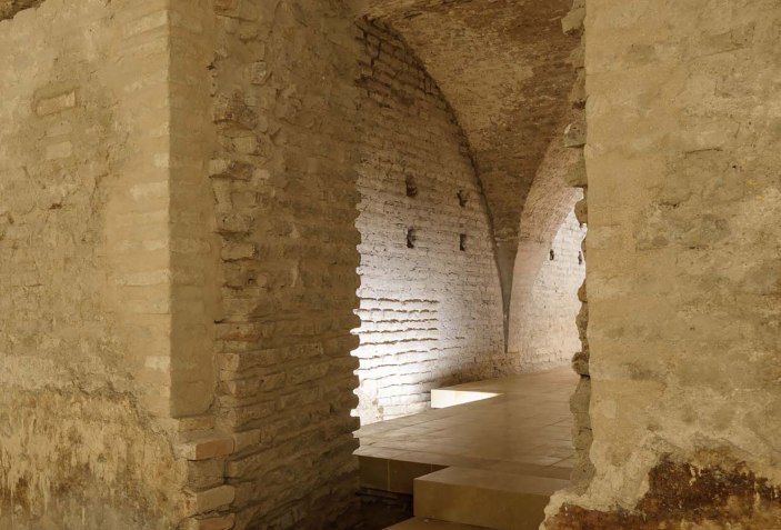 Patrimonio Rehabilitado Sótanos Del Palacio Mudéjar Del Real Alcázar