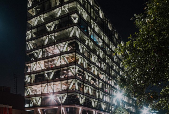 Edificio 8111 por Taller de Arquitectura de Bogotá | Sobre Arquitectura y más | Desde 1998