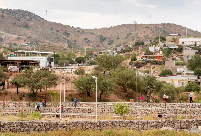 Arquitectura vs infraestructura para revitalizar Nogales. Parque ...