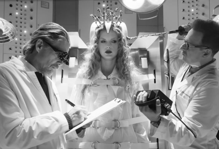 Past times. Fortnight by Taylor Swift | The Strength of Architecture ...