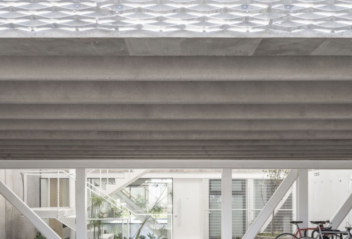 Scale and density exercise. DSP apartment building in Santiago by ...