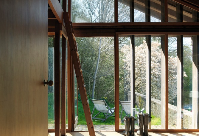 Ansty Plum House + Studio by Coppin Dockray Architects | The Strength ...