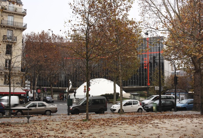 FREAKS freearchitects - Sur Mesure. Installation | The Strength of ...
