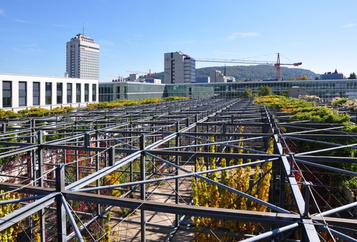 Revisiting the 90s: MFO Park in Zurich | METALOCUS