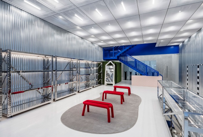 SH OP opening. Off-White Miami c/o Virgil Abloh™ in collaboration with ...