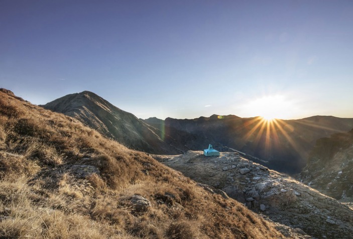 Refugio de montaña Caltun por Archaeus | METALOCUS