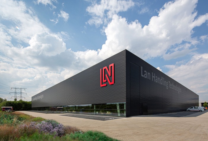 Open and transparent character. Lan Handling Technologies by cepezed ...